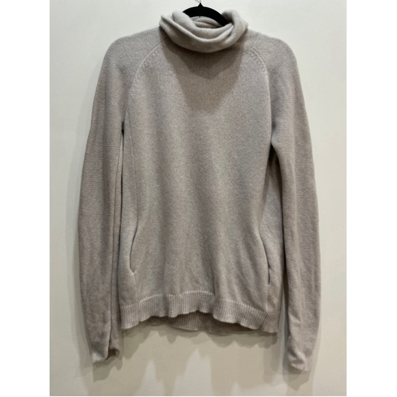 Max Studio | Sweaters | Max Studio 2 Ply Cashmere Turtleneck Sweater ...